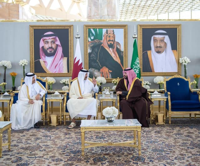 Saudi Arabia and Qatar agree to build high-speed rail from Riyadh to ...